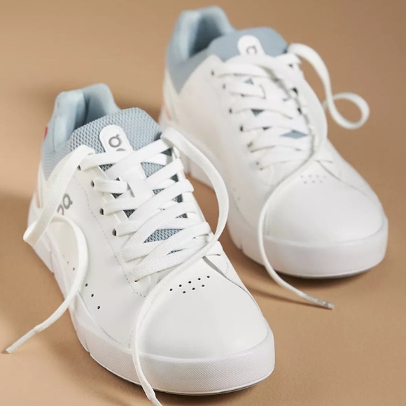 On Running | Shoes | New On Womens Running On Cloud The Roger Advantage ...